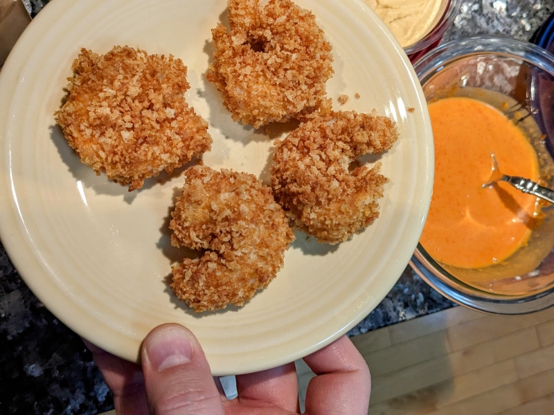 Crispy and crunchy oven "fried" shrimp | Recipe | Bounded by Buns