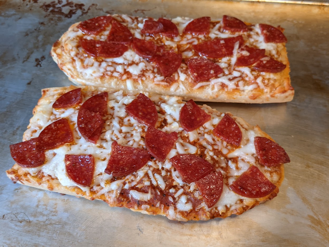 Open-faced pizza sandwich – Bounded by Buns